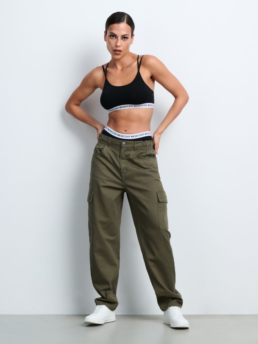 Cargo jeans Color green - SINSAY - 456BB-79J