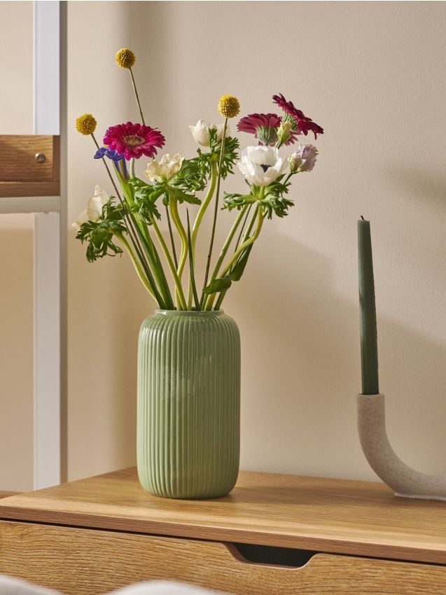 Ryflowany wazon Kolor zielony - SINSAY - 233EJ-07X