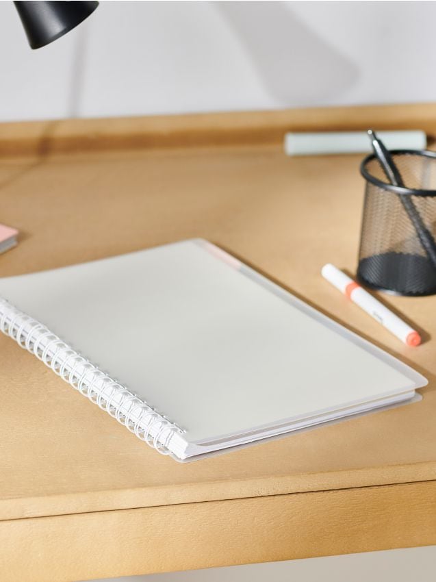 Notes A4 Kolor kremowy - SINSAY - 309BQ-02X