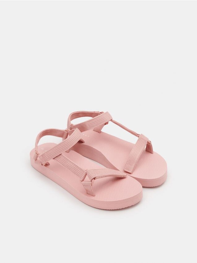 Sandały Kolor różowy - SINSAY - 4957X-38X