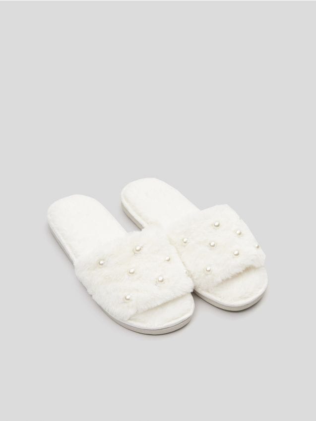 Papuci de casă Culoare crem - SINSAY - 6616K-01X