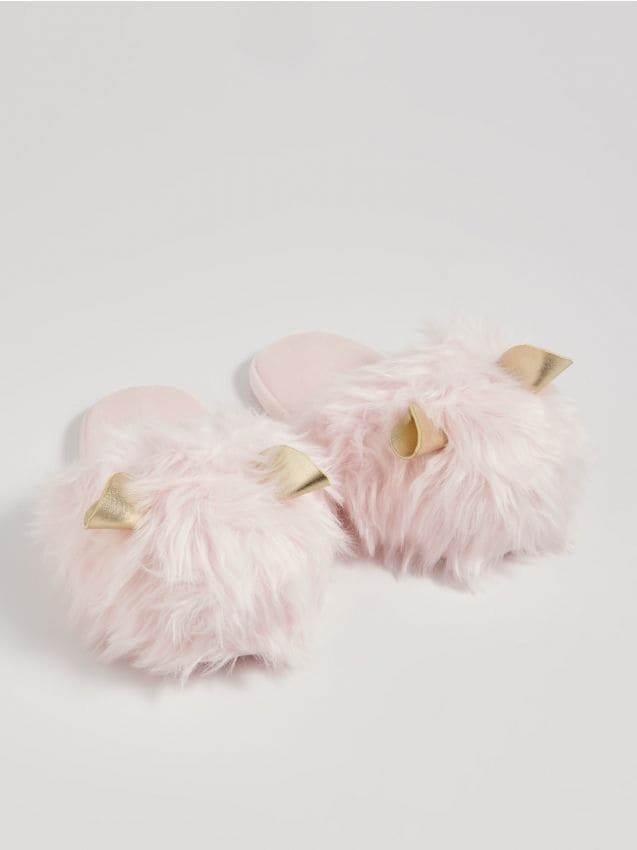 Papuci de casă roz, cu urechiușe Culoare roz - SINSAY - WX096-03X